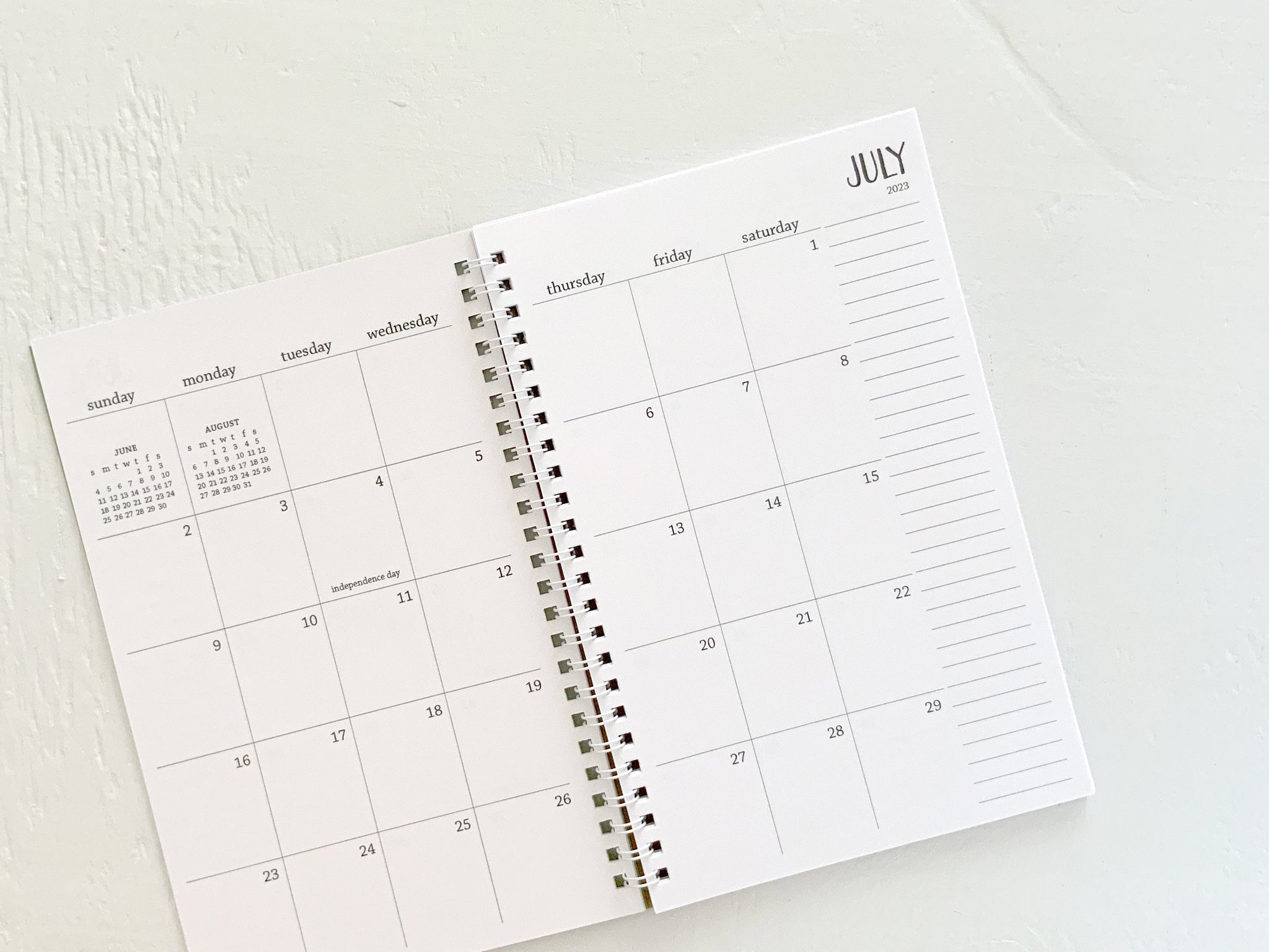 small monthly spiral planner – Letter C design